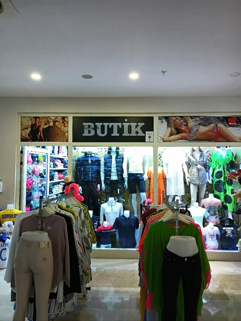 Giyim mağazası Cristal tat Beach Butik& Ev Tekstil, Serik, foto