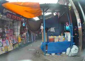 Fast Food Store (Department of Chuquisaca, Oropeza Province, Municipality of Sucre, Distrito D-2), fast food  Sucre'den