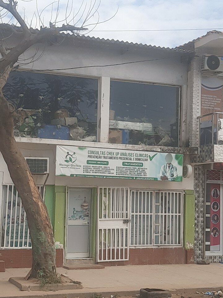 Tıp merkezleri ve klinikler Maringa Oleifera, Loanda, foto