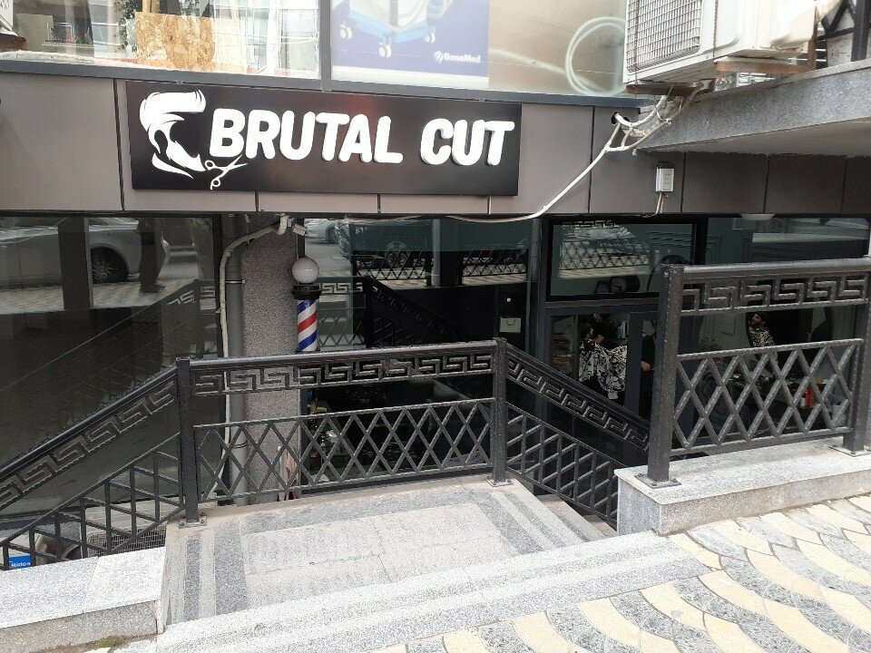 Berberler Brutal Cut, Bakü, foto