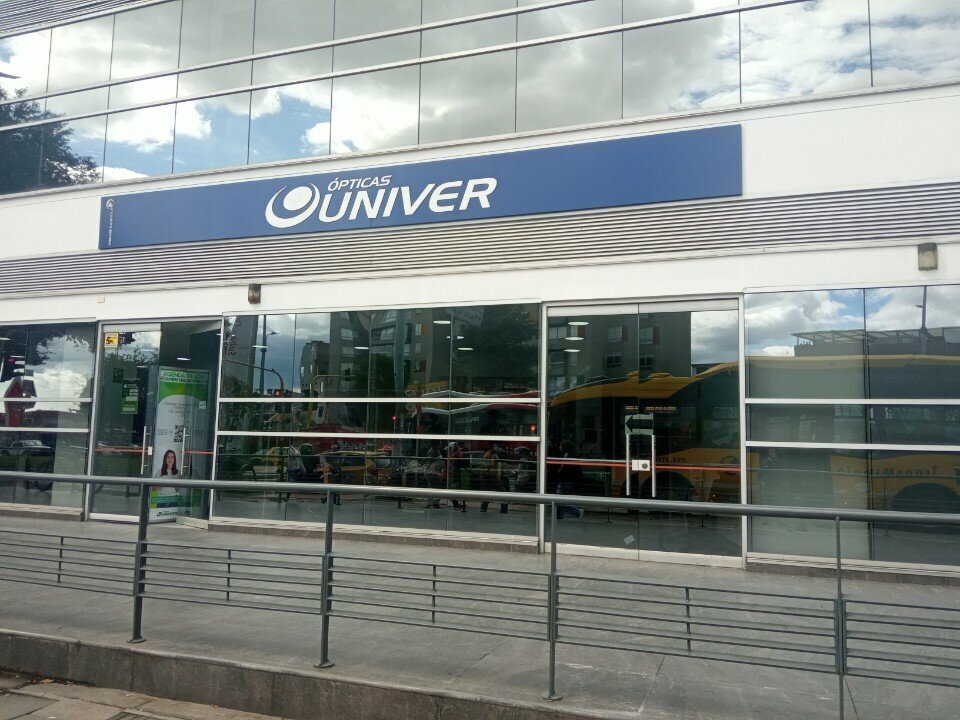 Optik Univer Opticas, Bogota, foto