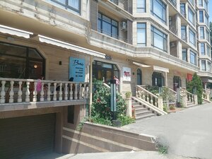 Our Brand (Erkindik boulevard No:14), pasta, şekerleme ve tatlı  Bişkek'ten