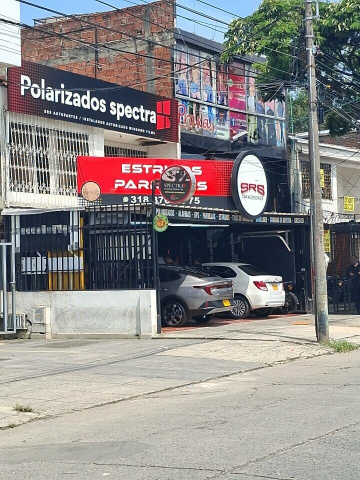 Otomobil yedek parçaları Srs Autopartes SAS, Cali, foto