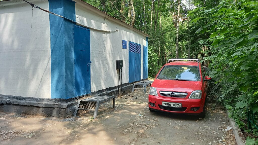 Elektrikli oto şarj istasyonları Яндекс Заправки, Moskova, foto