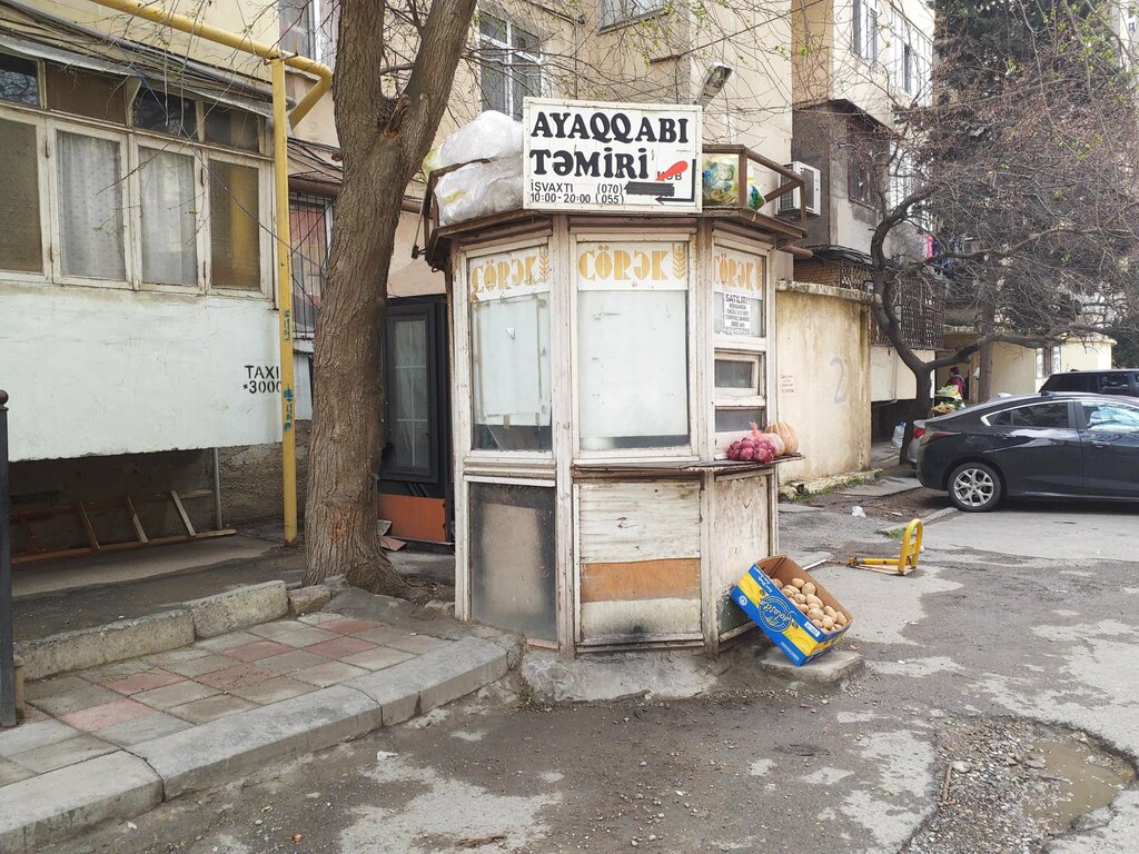 Ayakkabı tamiri Ayaqqabi temiri, Bakü, foto