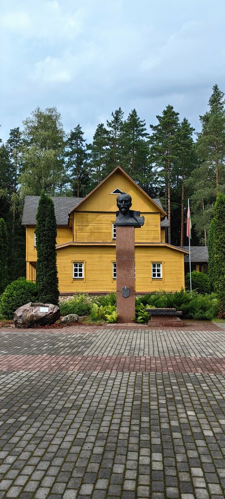 Anıt, heykel Ф.Э. Дзержинский, Minskaya oblastı, foto