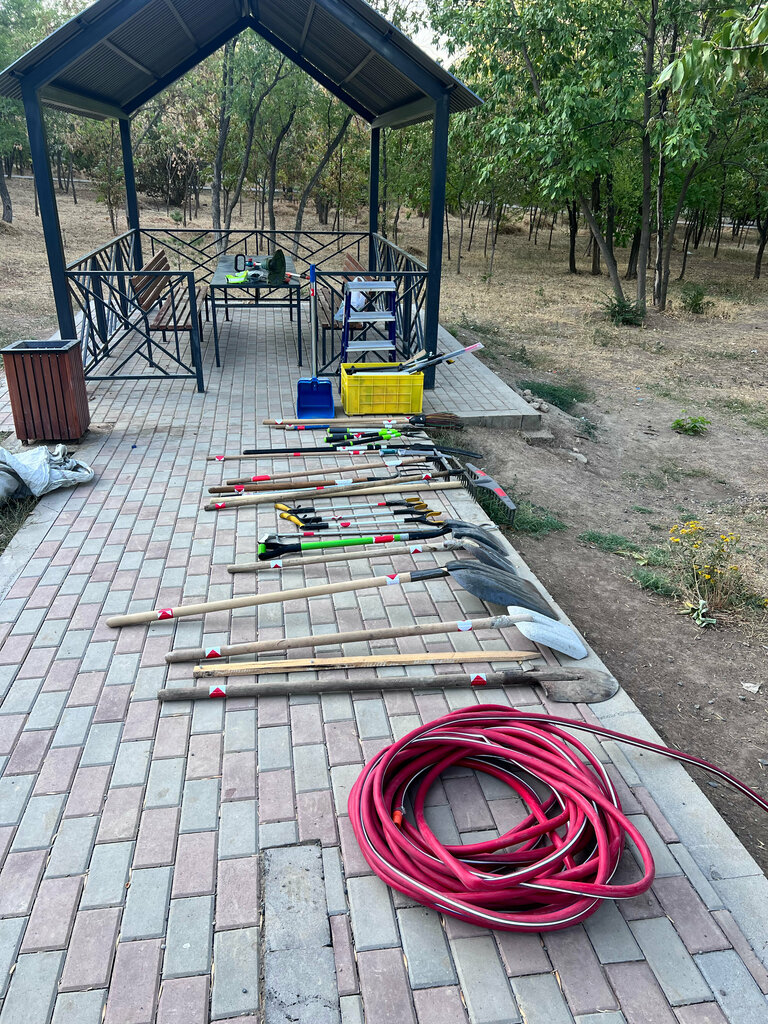 Kültür ve eğlence parkları Renaissance Park, Erivan, foto