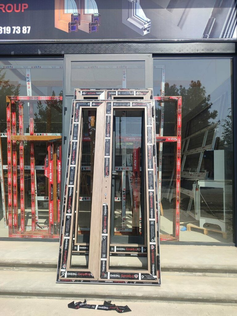 Kapılar Terassa akfa group, Nemengan eyaleti, foto