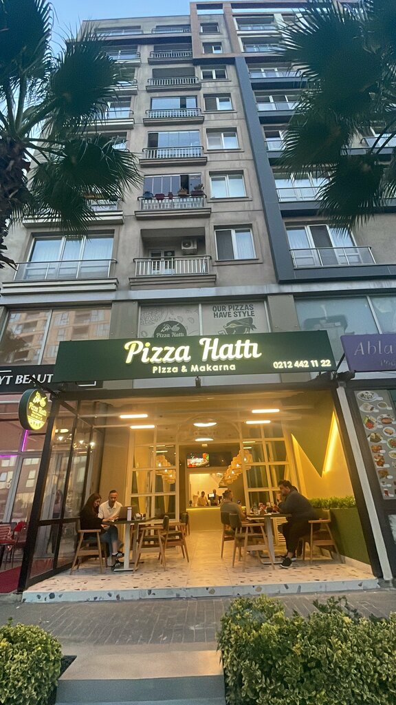 Restoran Pizza hattı, İstanbul, foto