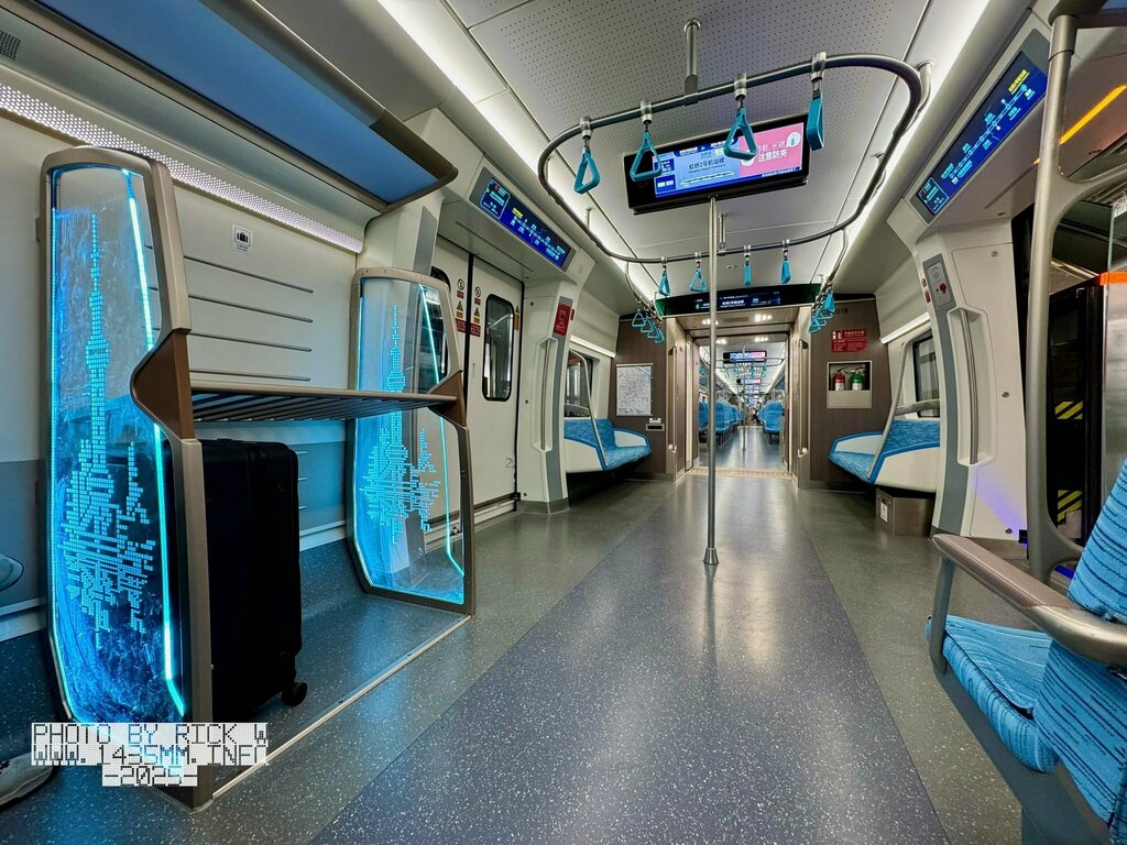 Metro istasyonu Hongqiao Airport Terminal 2 metro station, Şanghay, foto