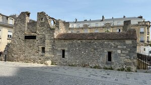 Le Trésor (Grand Est, Marne, Arrondissement de Reims, Reims, Rue du Trésor), turistik yerler  Reims'ten