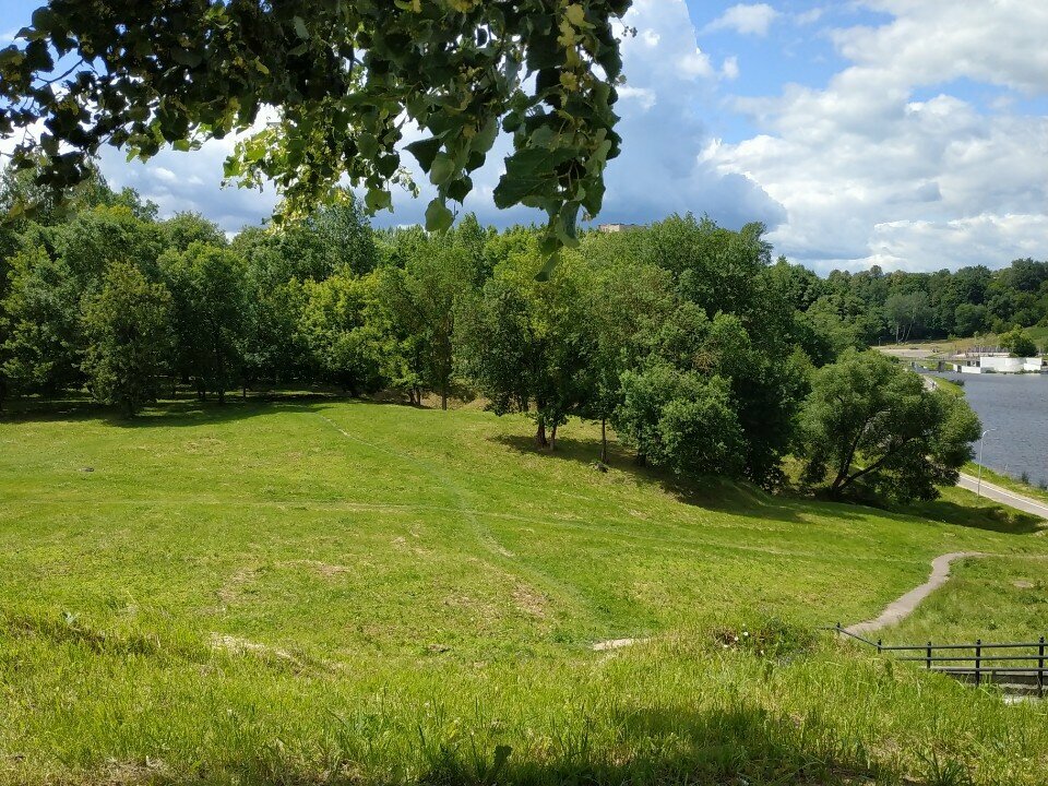 Yakıt firmaları Рынок дров, Vitebsk, foto