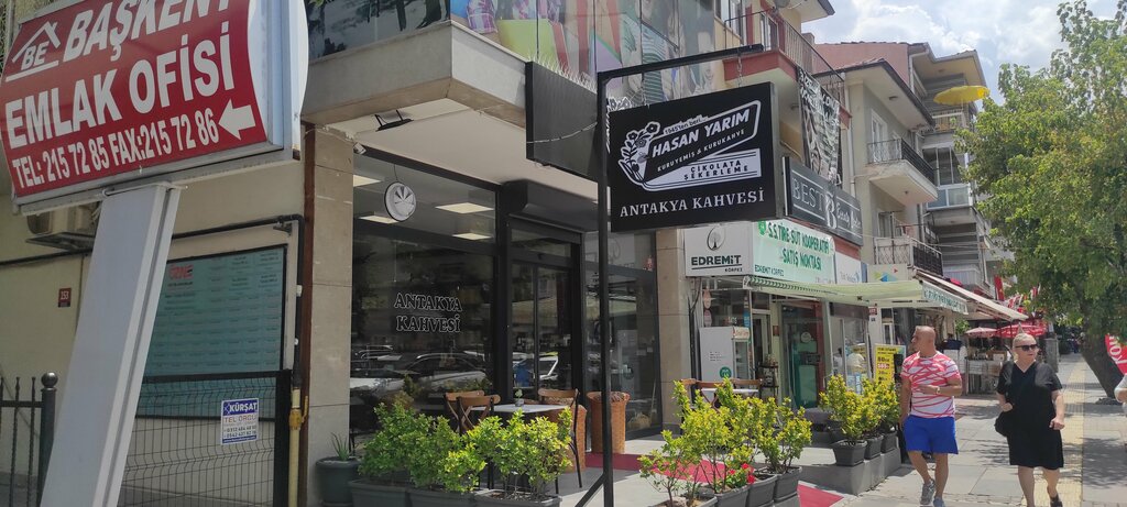 Kuruyemiş, atıştırmalık, kuru meyve Hasan Yarım Kuruyemiş & Şekerleme, Ankara, foto