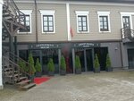 Gentlemen's House (Zybickaja Street No:9), striptiz kulübü  Minsk'ten