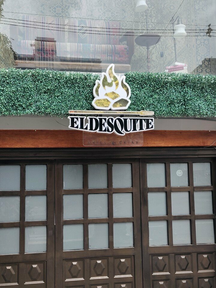 Kafe El Desquite, Medellin, foto