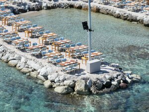 Rakish Alaçatı (İzmir, Çeşme, Alaçatı Mah.), restoran  Çeşme'den