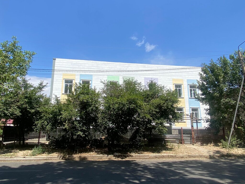 Yurtlar Student Dormitory, Taraz, foto