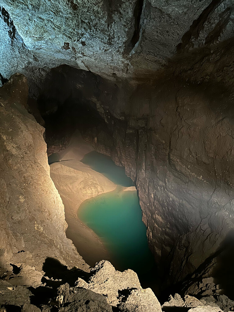 Turistik yerler Шакуранская пещера, Gulripş Bölgesi, foto