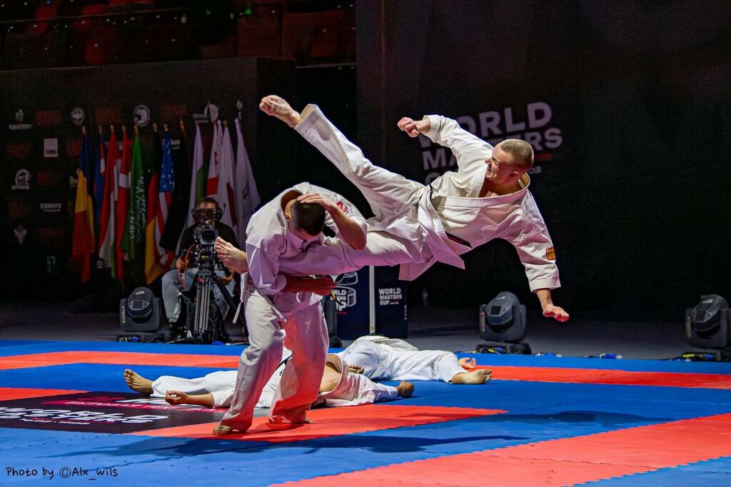 Spor kulüpleri Kyokushin karate, Saint‑Petersburg, foto