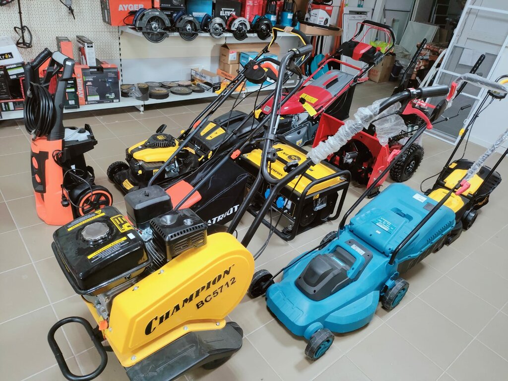 Elektrik ve benzinle çalışan aletler Инструменты, Tarusa, foto