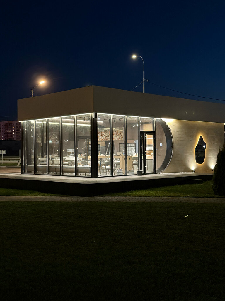 Kahve dükkanları На восходе, Stroitel, foto