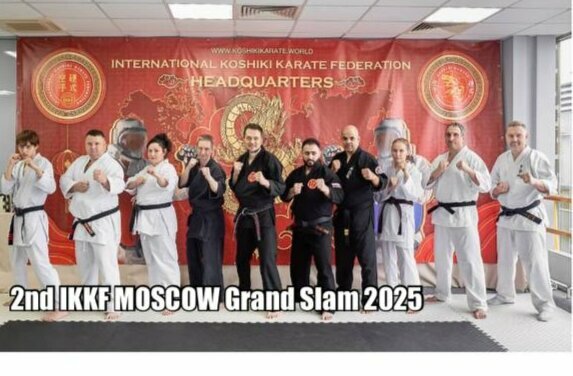 Spor ve jimnastik salonları Феникс, Şahty, foto