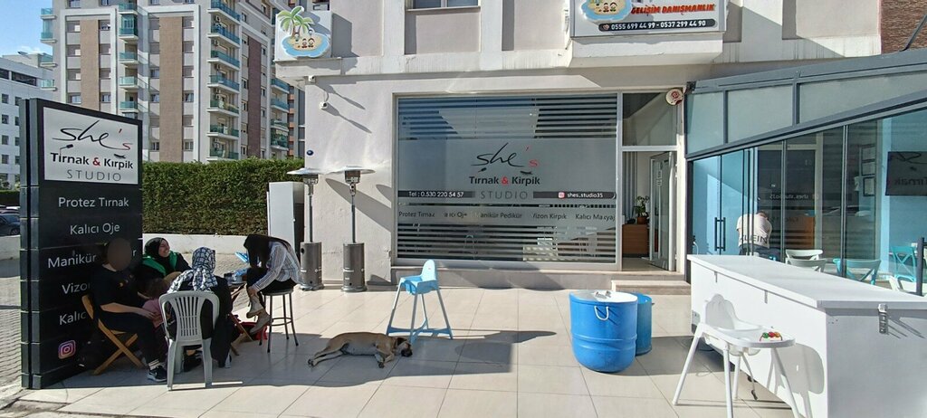 Güzellik salonu She's Studio, İzmir, foto