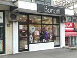 Bonatti (Pozeska Street No:118A), giyim mağazası  Belgrad'dan