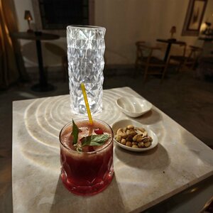 Felicita Küçükköy (Balıkesir, Ayvalık, Küçükköy Mah., Çarşı İçi Cad., 25), bar  Ayvalık'tan