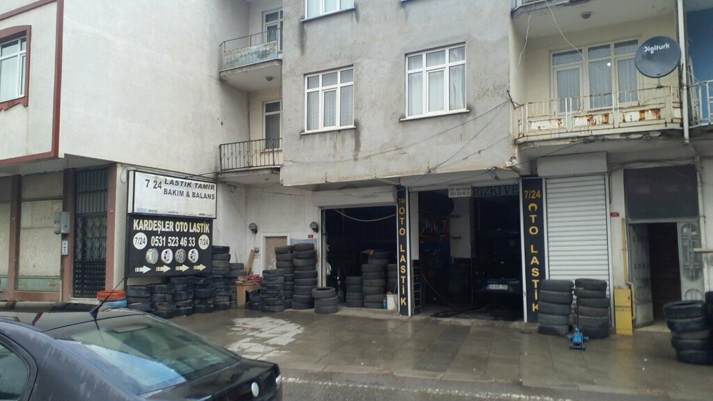 Oto lastik tamiri Kardeşler Oto Lastik, İstanbul, foto