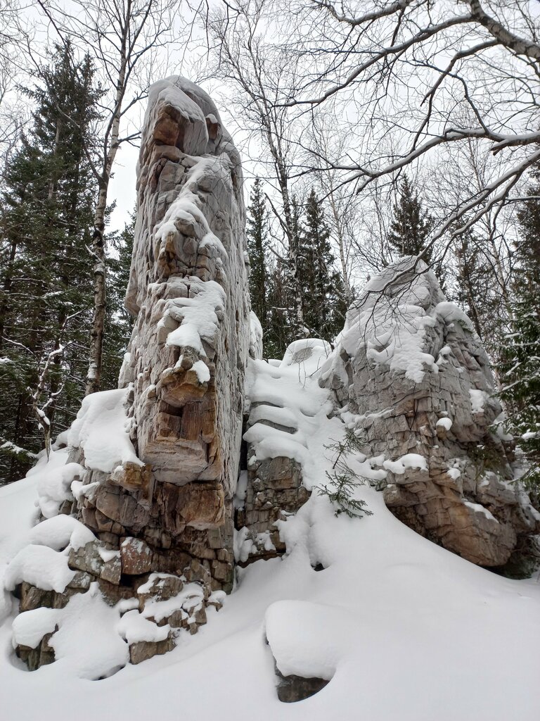 Dağ zirvesi Гора Осиновая, Çeliabinskaya oblastı, foto