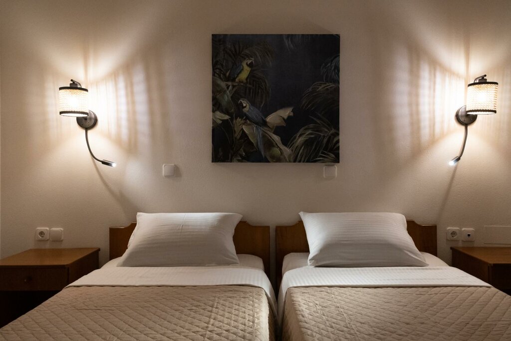 Otel Aspri Petra, Dünya, foto