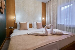 Wood House (Lunny pereulok No:5), otel  Soçi'den