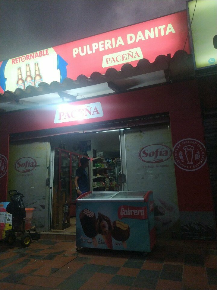 Büyük mağazalar Pulperia Danita, Santa‑Krus, foto