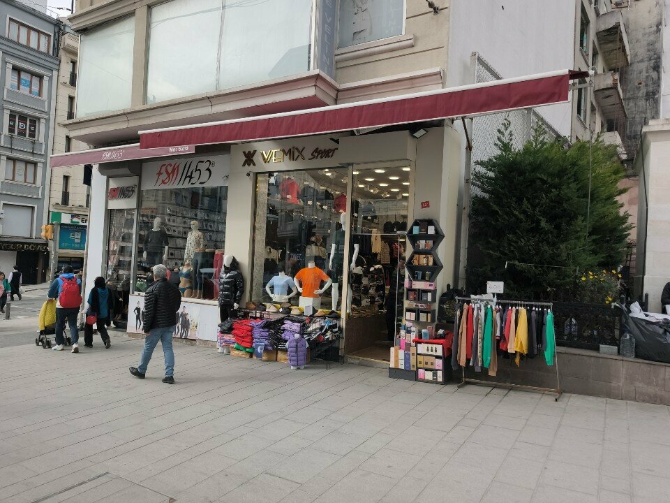 Giyim mağazası Wemix Sport, İstanbul, foto