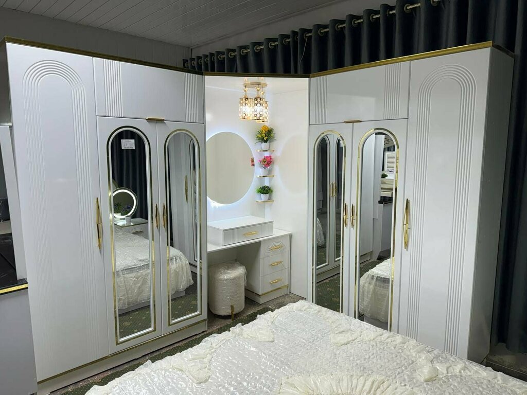 Mobilya fabrikaları Шаха Мебель, Şehrisebz, foto