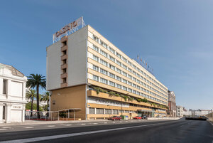 Eurostars Atlántico (Galicia, A Coruña, Arteixo, Estrada do Porto Exterior da Coruña), otel  A Coruña'dan