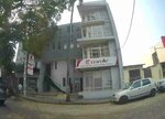 Centro De Capacitación Técnica Carole (Santa Cruz de la Sierra, Distrito Municipal 11, Subdistrito 1, Avenida Trinidad, 1), eğitim merkezleri  Bolivya'dan