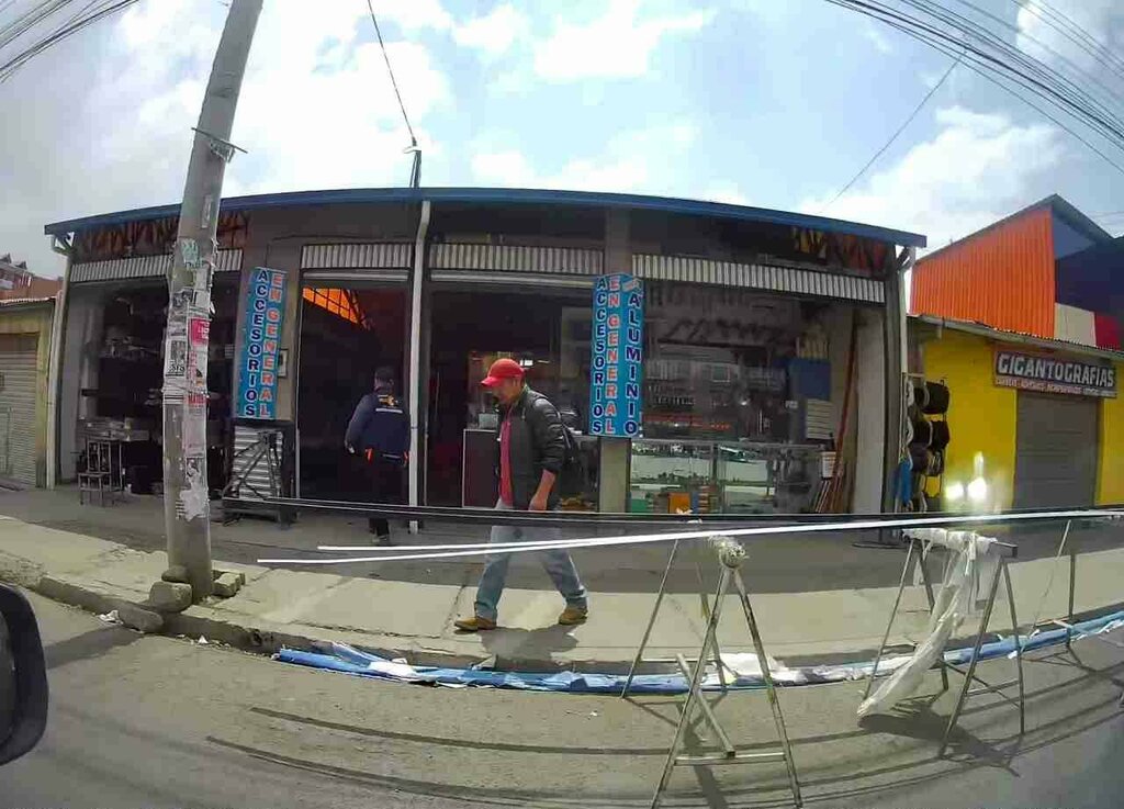 Alüminyum doğrama Aluminio, El Alto, foto