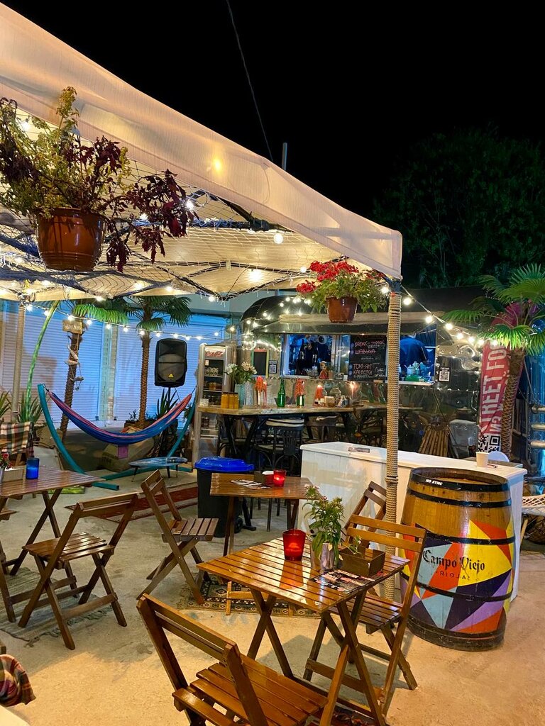 Kafe 12-13 Рыбный Стритфуд, Soçi, foto