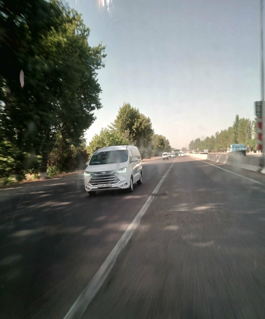 Ev tekstili toptancıları Tovoqsoy, Taşkent eyaleti, foto