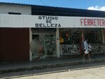 Studio De Belleza (Santa Cruz de la Sierra, Distrito Municipal 10, Subdistrito 108, 26 de Mayo, 115), güzellik salonu  Bolivya'dan