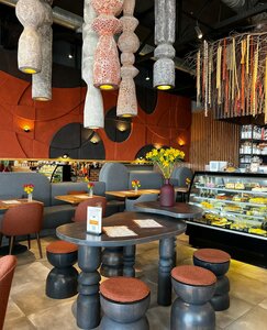 El Pan Coffee (Revoliutsionnaia Street No:11), kahve dükkanları  Gelencik'ten