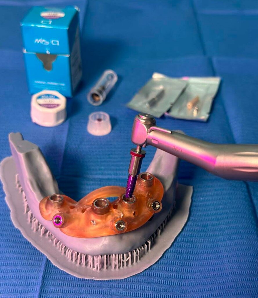 Diş laboratuvarı Stomion Stl, Stavropol, foto