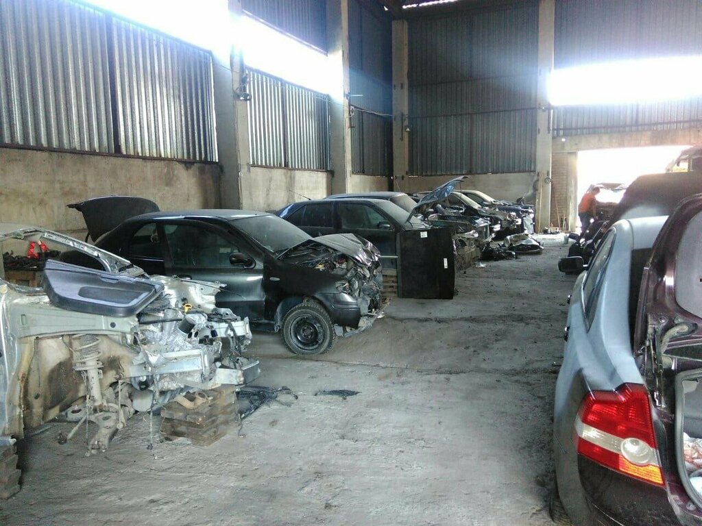 Çıkma yedek parça Avtovibor 96, Karpinsk, foto