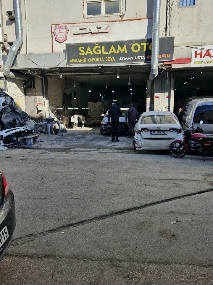 Otomobil servisi Sağlam Oto, İstanbul, foto