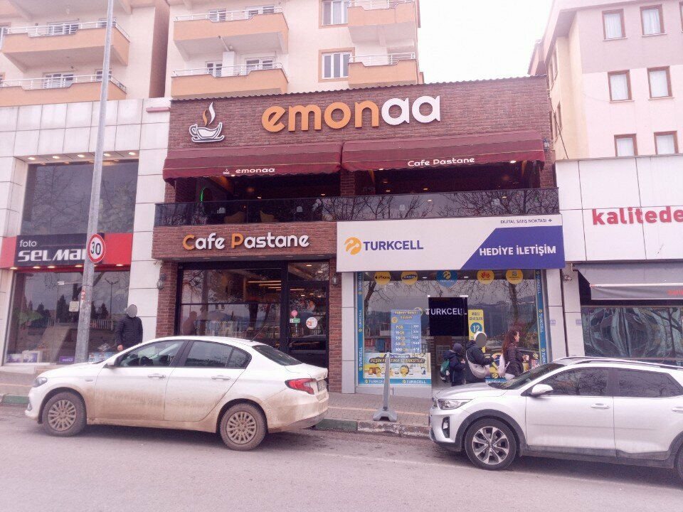 Pasta, şekerleme ve tatlı Emonaa Cafe Pastane, Bursa, foto