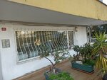 Dilek Berberler Yılmaz (İstanbul, Beşiktaş, Akat Mah., Zeytinoğlu Cad., 27C), özel ağız ve diş sağlığı klinikleri ve muayenehaneleri  İstanbul'dan
