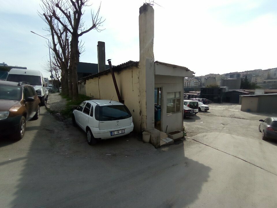 Otomobil servisi Bahattin Usta Kaporta Boya Mekanik Servis, İstanbul, foto