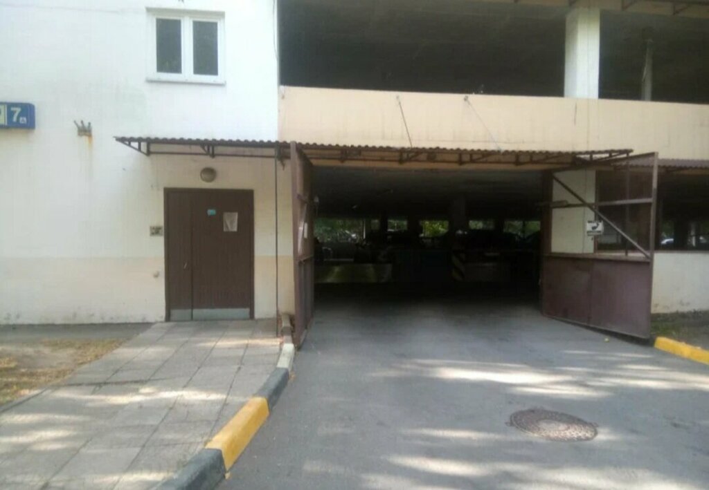 Garajlar Народный гараж, Moskova, foto